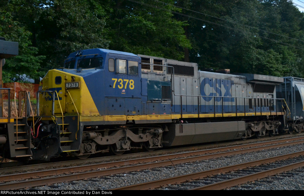 Ex Conrail, now CSX CW40-8 7378 in YN2 paint trails on Q438-26